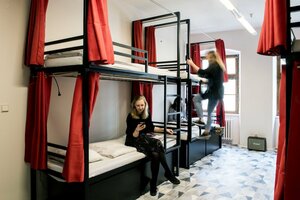 Hostel Eleven (Jihomoravský kraj, Brno, Dominikánská), otel  Brno'dan