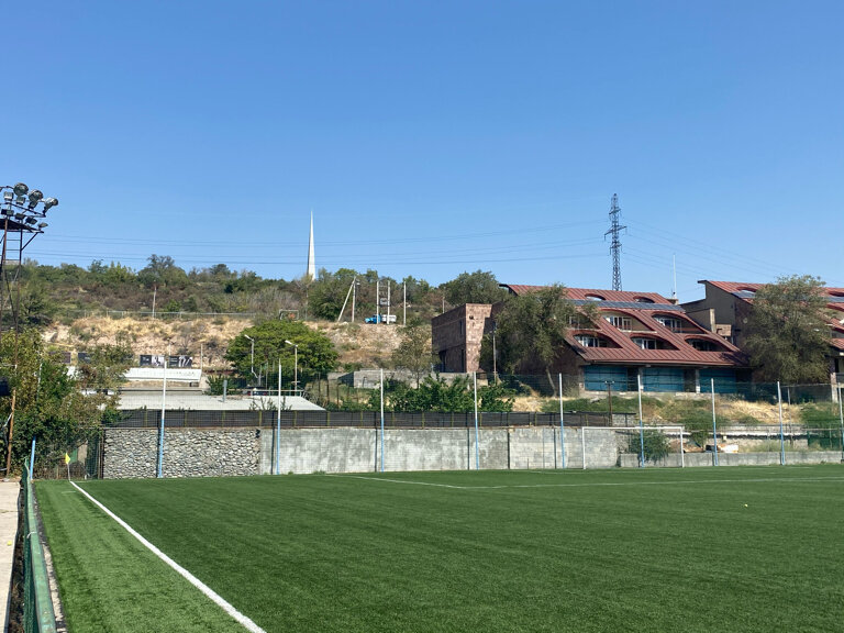 Stadyum Pyunik, Erivan, foto