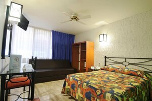 Hotel Arboledas Expo (Jalisco, Guadalajara, Paseo de la Arboleda), otel  Jalisco Eyaleti'nden