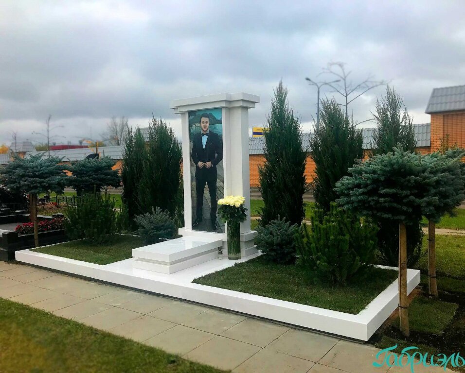 Heykel ve mezarlık taşı üreticileri Gabriel, Minsk, foto