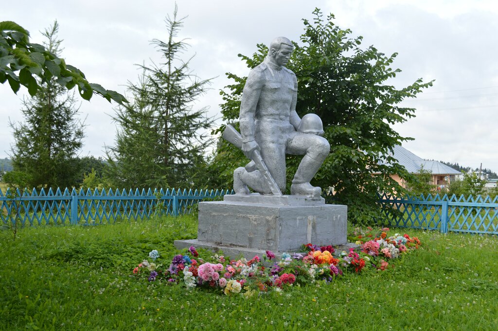 Anıt, heykel Клятва солдата, Vologodskaya oblastı, foto