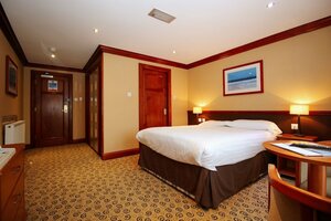 Waterhouse Inn (Scotland, Alexandria), otel  Batı Dunbartstonshire Konseyi'nden
