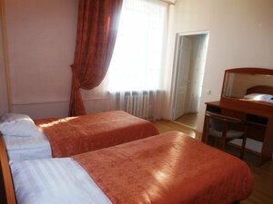 Ilmen (prospekt Avtozavodtsev No:34), otel  Miass'tan