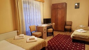 Pension Ela (Sibiu), otel  Sibiu'dan