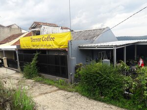 Terrorkopi (West Java, Bandung Barat Regency), kahve dükkanları