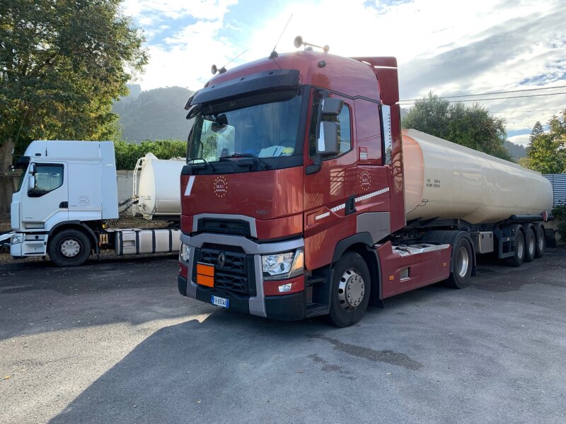 Otogaz dolum istasyonu M. T. C. Autotrasporti e Commercio Carburante, Palermo, foto