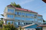 Julia (ulitsa Nakhimova No:10А, Lazarevskoe Residential District), otel  Soçi'den