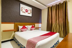 Oyo 687 Residence Hotel Syariah (North Sumatra, Kota Medan City), otel  Medan'dan