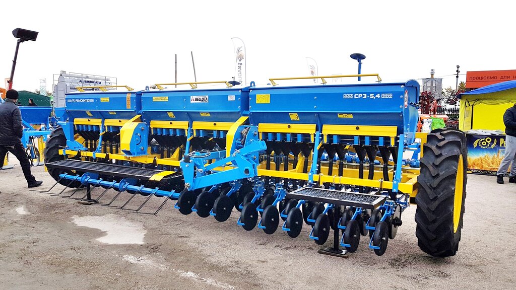 Tarım makineleri, ekipmanlar Ремсинтез, Almatı, foto