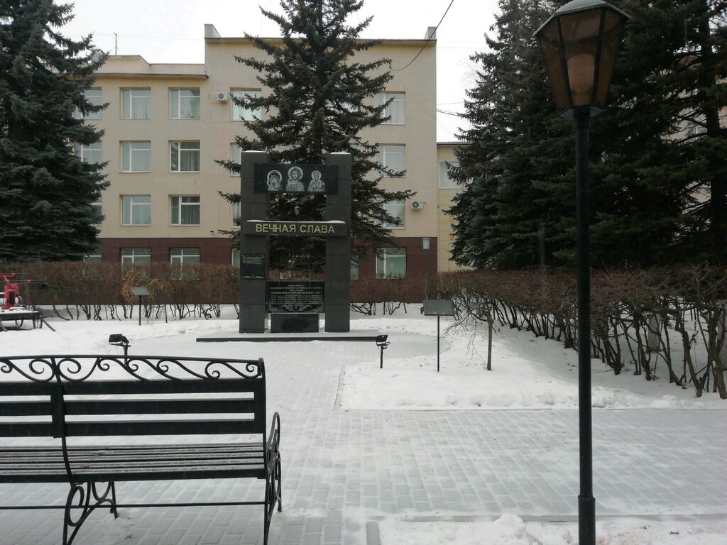 Anıt, heykel Аллея славы, İvanovo, foto