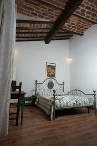 Guest House Santambrogio (Via dei Pilastri No:12, Florence), otel  Floransa'dan