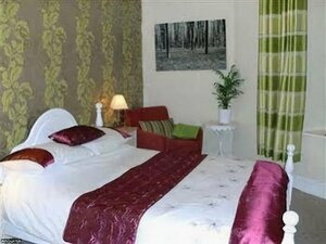 The Pavilion Guest House (England, Cumbria County, Millom), otel