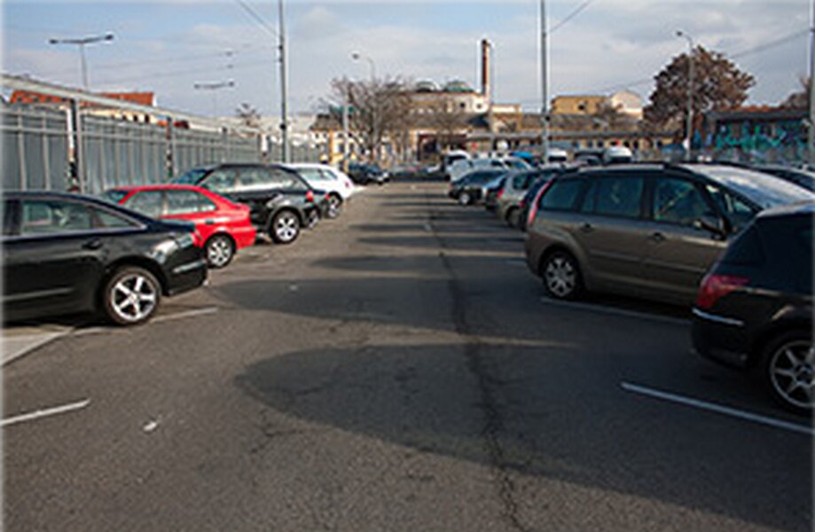 Otoparklar Parkoviště Anděl, Prag, foto