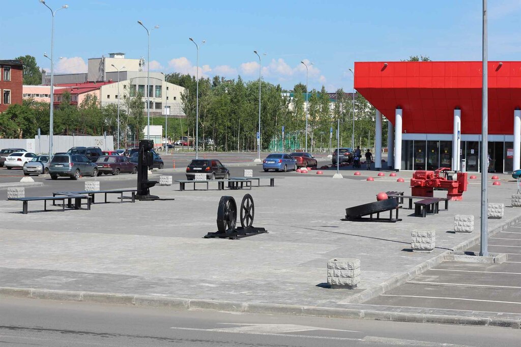 Dekorasyon ve süsleme, onur panosu Техно-арт-аллея, Petrozavodsk, foto