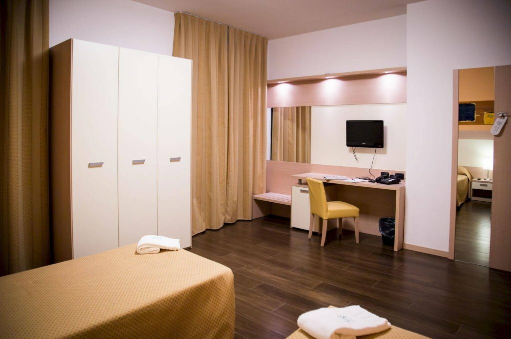 Otel Groane Hotel Residence, Lombardiya, foto