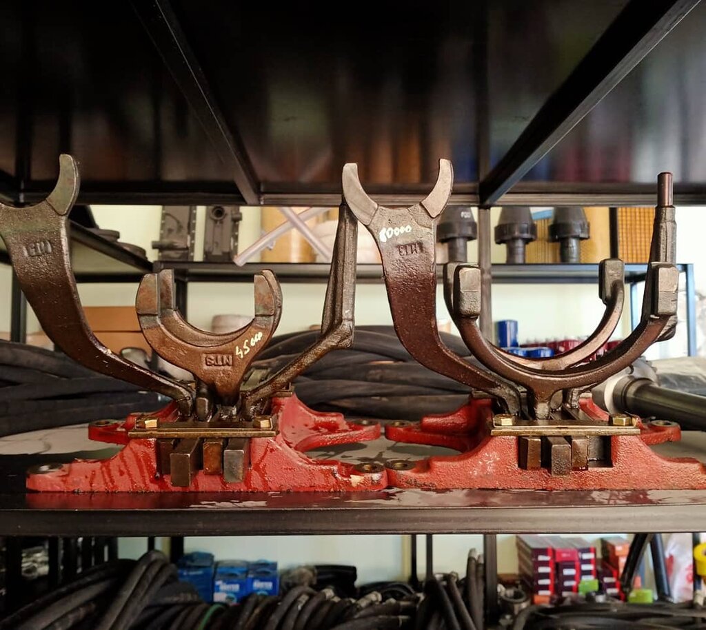 Özel tekniklerin onarımı Agrostan Service, Taraz, foto