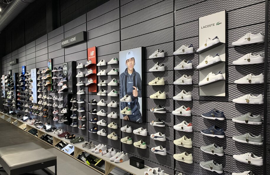 Giyim mağazası Jd Sports, Katalonya, foto