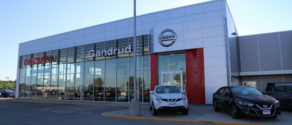 Otomobil satış galerileri Gandrud Nissan, Green Bay, foto