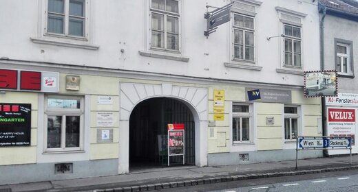 Sigorta şirketleri Nv Holzer Zulassungsstelle Korneuburg, Aşağı Avusturya, foto