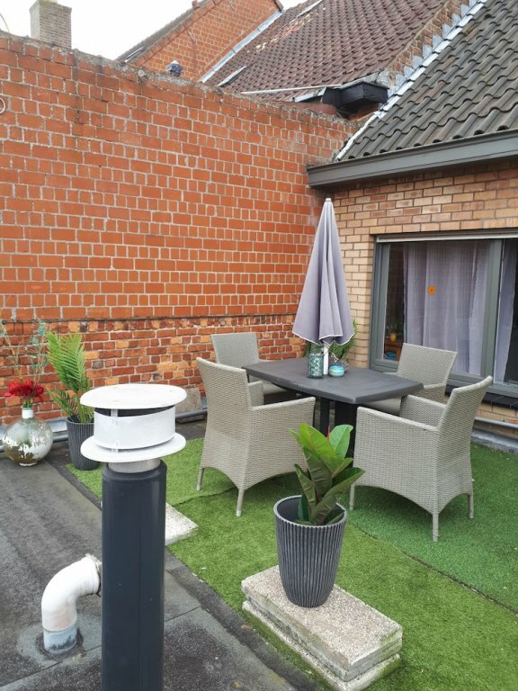 Otel Homestay Mimis Rental, Bruges, foto