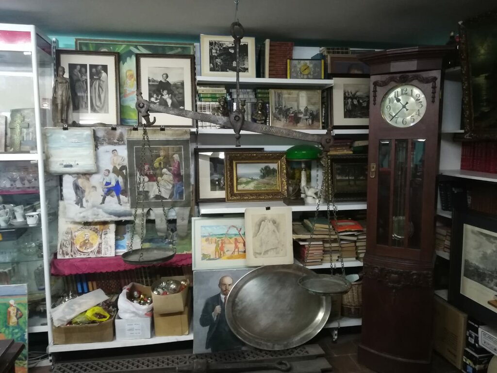 Antikacı dükkanları Антикварный магазин, Lipetsk, foto