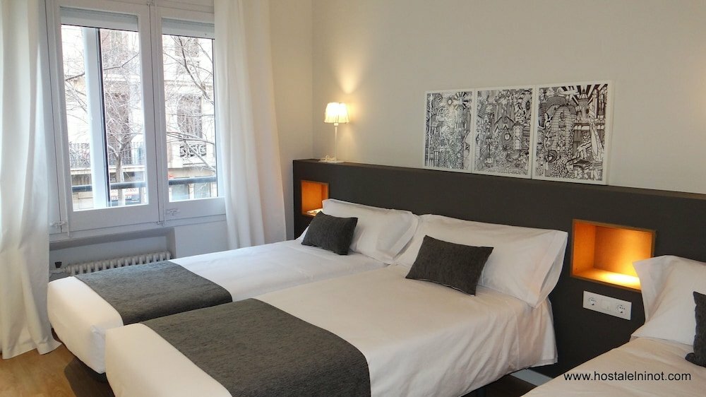 Otel Hostal El Ninot, Barselona, foto