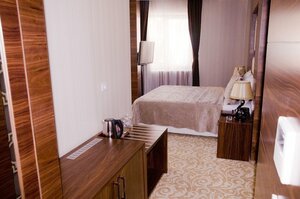 Kerimbey Otel (Bursa, Gemlik, Abdullah Aslan Cad., 114), otel  Gemlik'ten