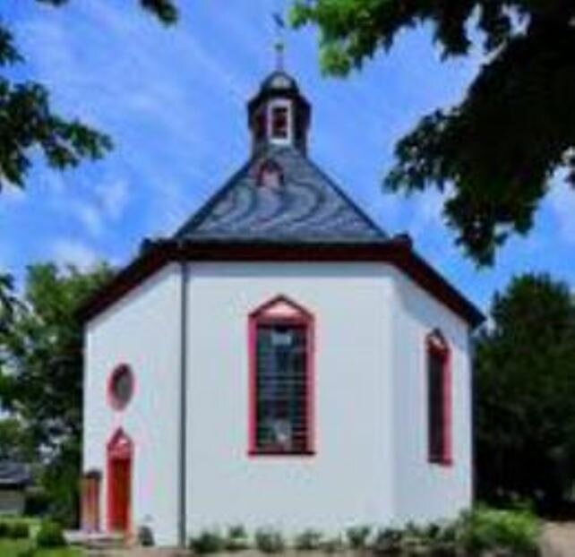 Dini dernekler Evangelische Kirchengemeinde Uelversheim, Renanya‑Palatinate, foto