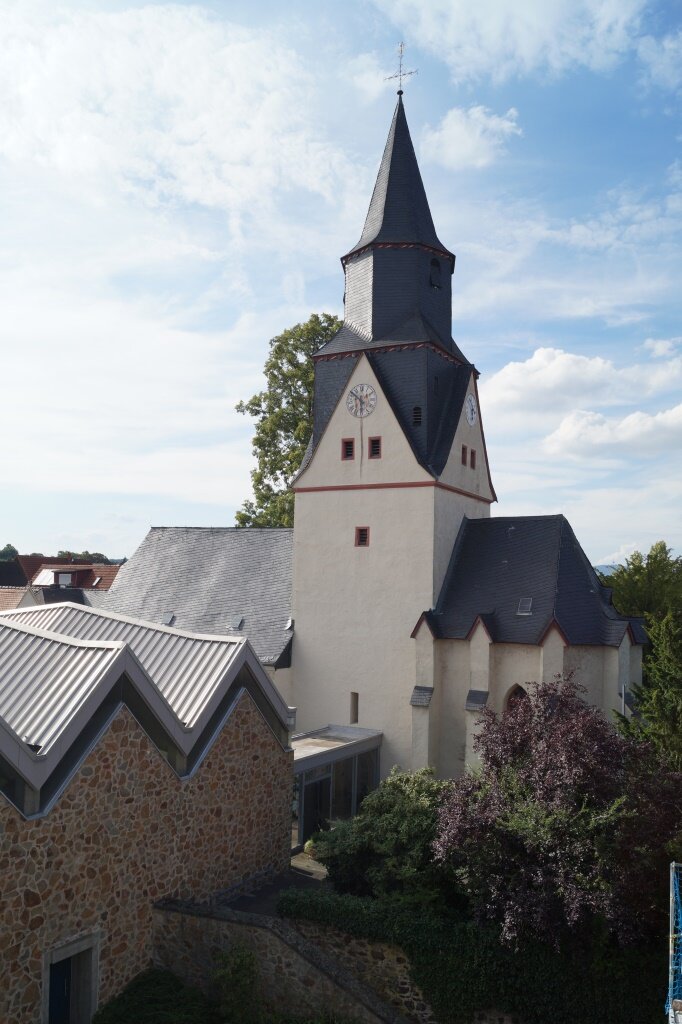 Dini dernekler Alte und Neue Martinskirche Heuchelheim - Evangelische Martinsgemeinde Heuchelheim-Kinzenbach, Hesse, foto