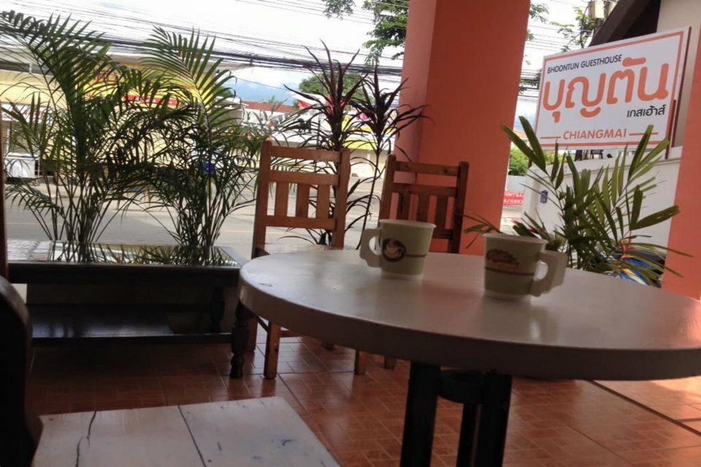 Otel Bhoontun Guesthouse, Chiang Mai, foto