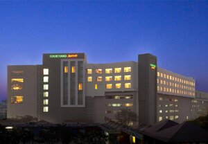 Courtyard by Marriott Bhopal (State of Madhya Pradesh, Bhopal), otel  Bhopal'den