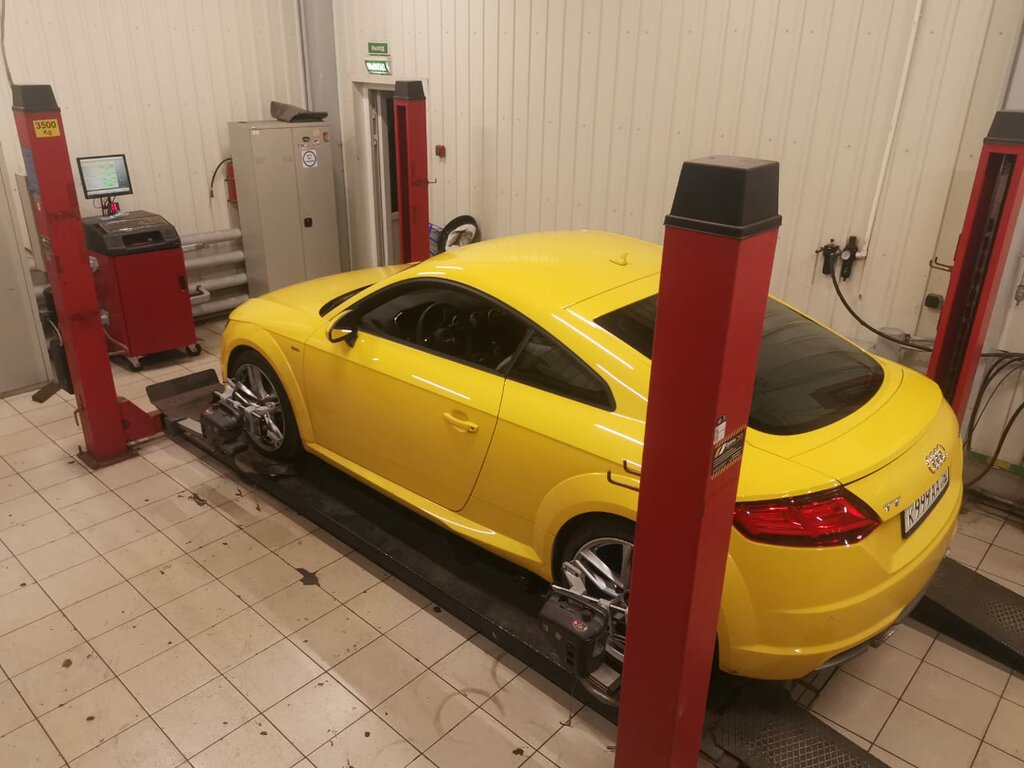 Otomobil servisi Check In SPb, Saint‑Petersburg, foto