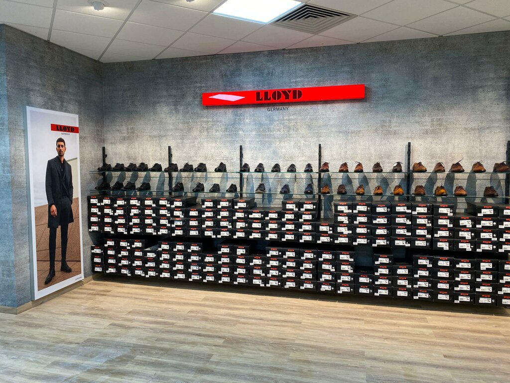 Giyim mağazası Schuhhaus Hilbers - im Modehaus Schulte, Aşağı Saksonya, foto