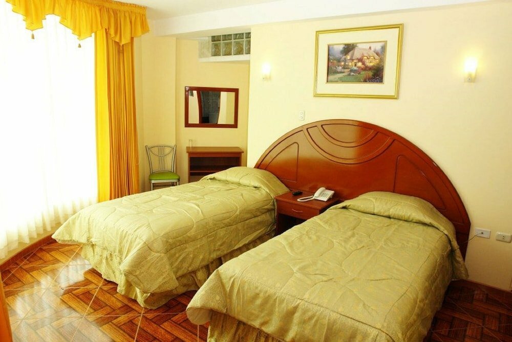 Otel Grau, Trujillo, foto