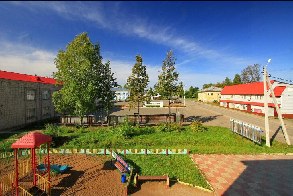 Oyun alanı Playground, Kirovskaya oblastı, foto