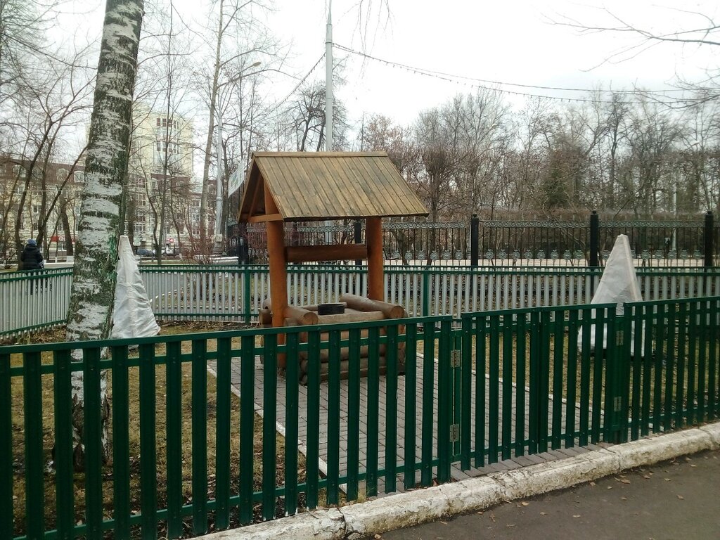 Dekorasyon ve süsleme, onur panosu Колодец счастья, Saransk, foto