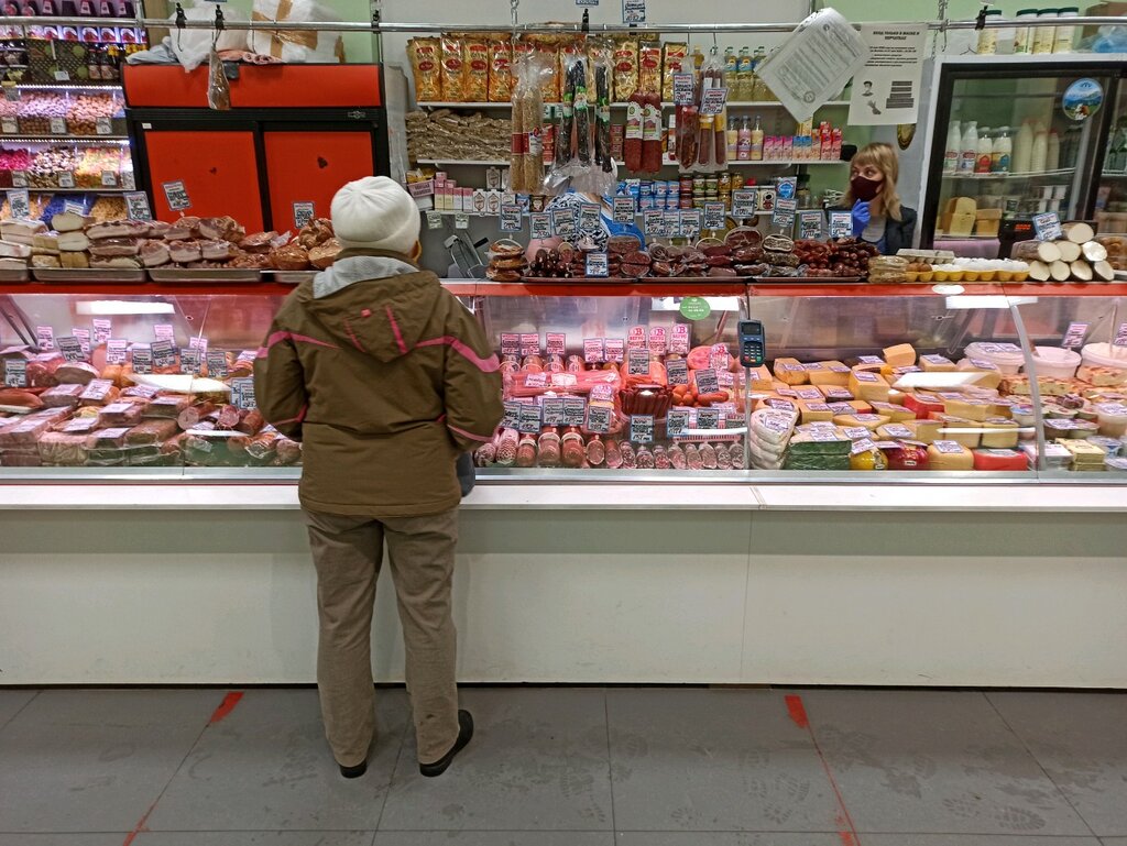 Kasap, şarküteri Колбасный дворик, Moskova, foto