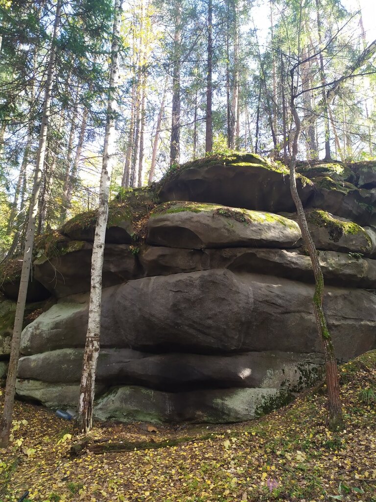 Dağ zirvesi Скала Слоёный камень, Yekaterinburg, foto
