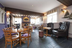 The Fishbourne - Isle of Wight (England, Isle of Wight, Fishbourne Lane), otel  İngiltere'den
