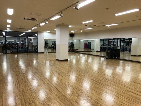 Fitness kulüpleri コナミスポーツクラブ 伏見, Kyoto, foto