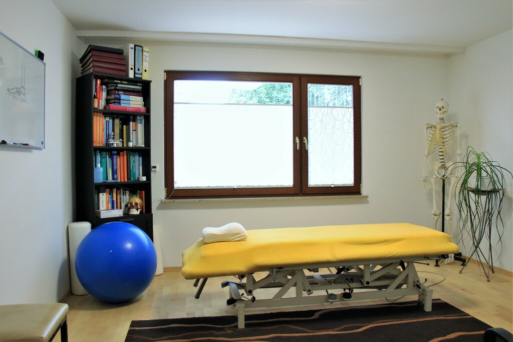 Tıp merkezleri ve klinikler Carl Walter Osteopathie/Physiotherapie Privatpraxis, Bavyera, foto