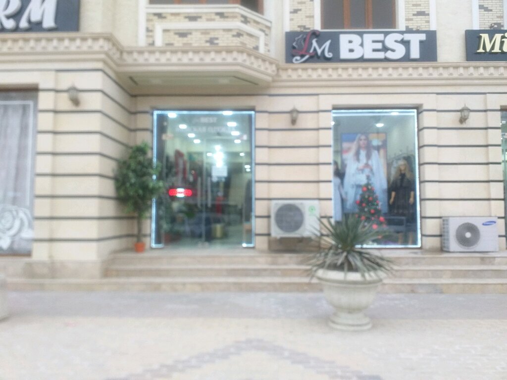 Giyim mağazası Lm Best, Buhara, foto