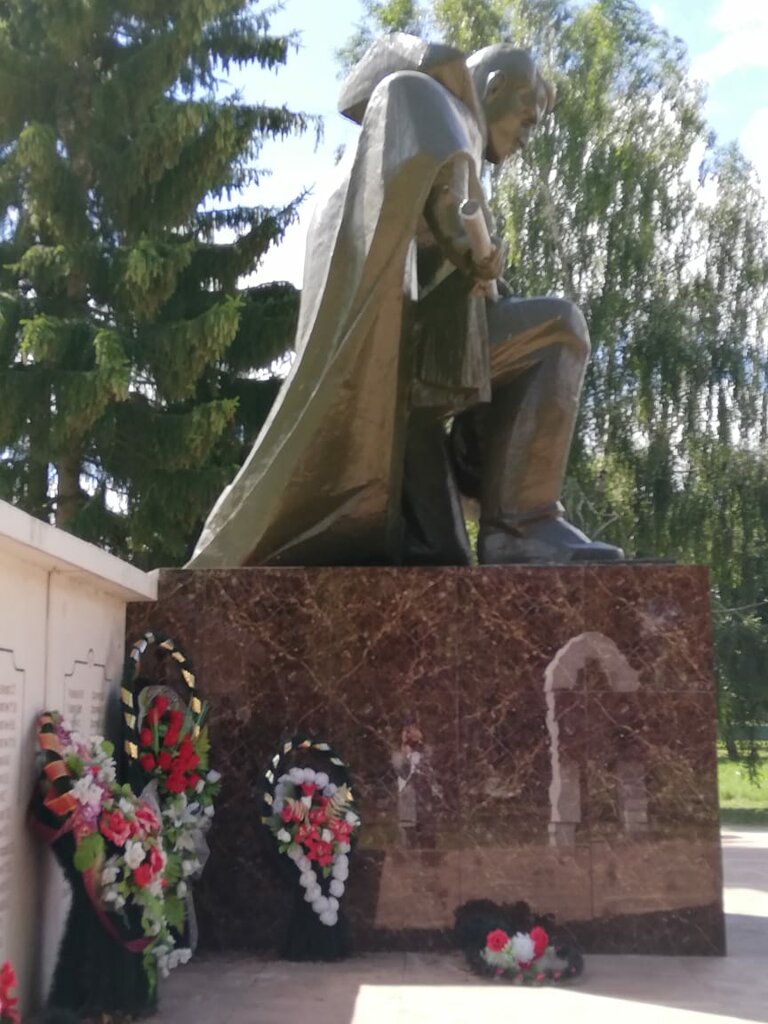 Anıt, heykel Героям Великой Отечественной войны, Kalujskaya oblastı, foto