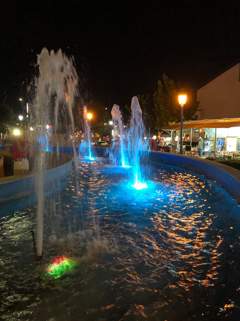 Çeşme Çeşme, Aya Napa, foto