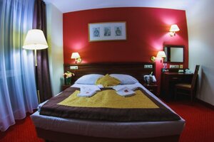 Hotel Pikul (Lublin Voivodeship, Powiat Puławski, Puławy, ulica Lubelska, 65), otel  Pulawy'den