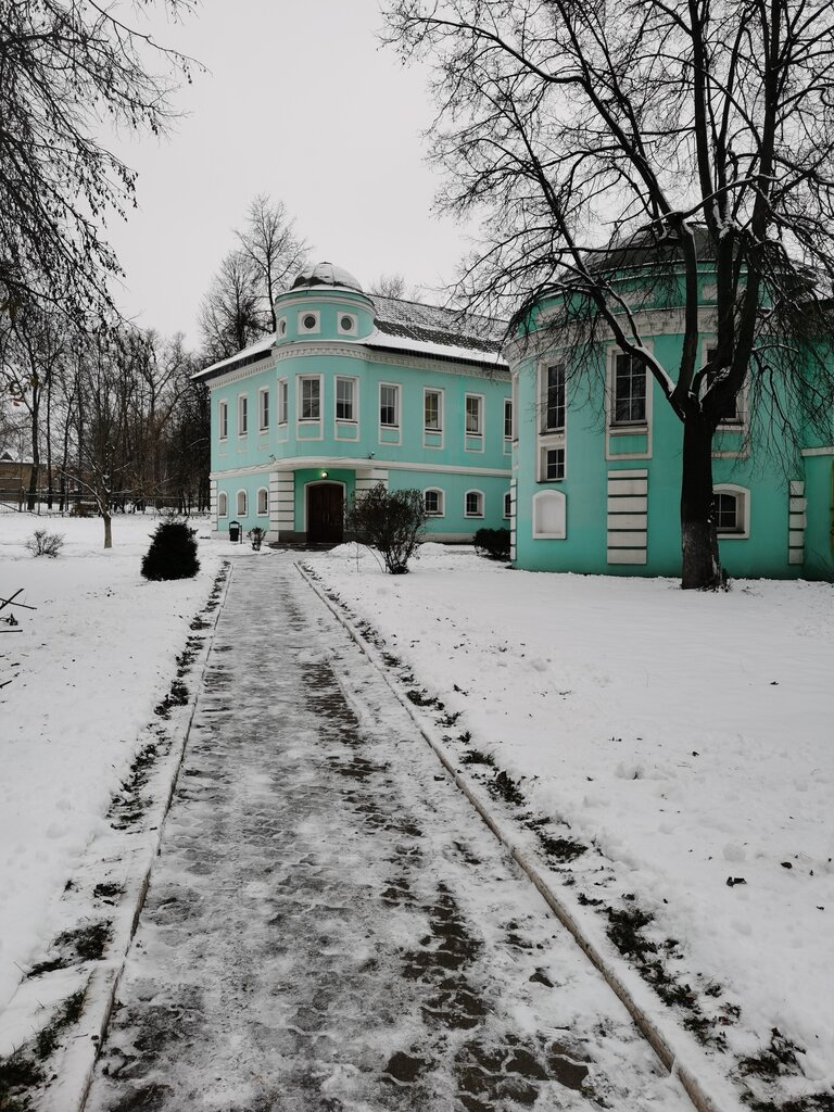 Turistik yerler Памятник архитектуры Городская усадьба, Serpuhov, foto