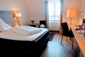 Cascada Central Hotel Rheine (North Rhine-Westphalia, Steinfurt, Rheine, Lingener Straße), otel  Rheine'den