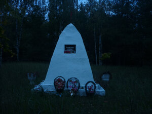 Мемориал Великой Отечественной войны (Ryazan Region, Kasimovskiy munitsipalny okrug, posyolok Tsentralnogo otdeleniya sovkhoza Mayak), anıt, heykel  Riazanskaya oblastından