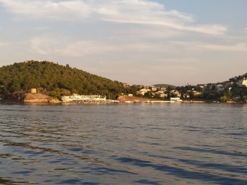 i̇skele Heybeliada Su Sporları Kulübü İskelesi, Dünya, foto