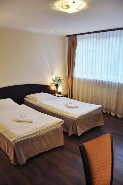 Otel Hotel Pojezierze, Szczecinek, foto